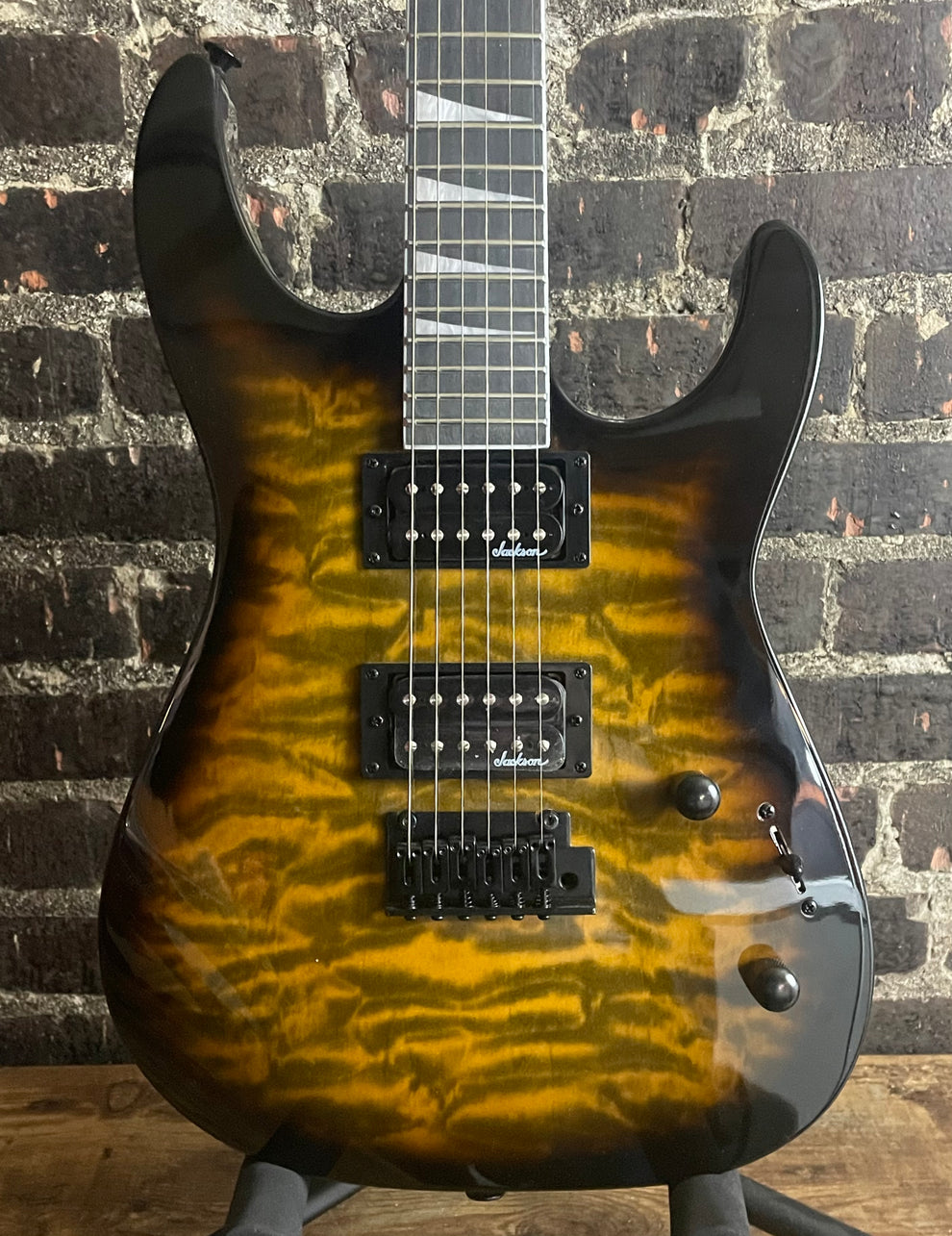 Jackson Dinky JS20 DKQ Electric Guitar - Tobacco Burst – Allen Music Shop