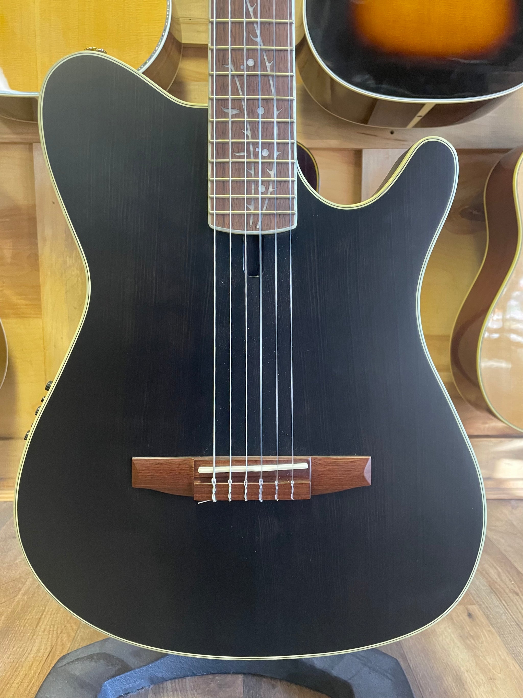 Ibanez TOD10N Tim Henson Signature Nylon Acoustic-electric Guitar - Bl ...